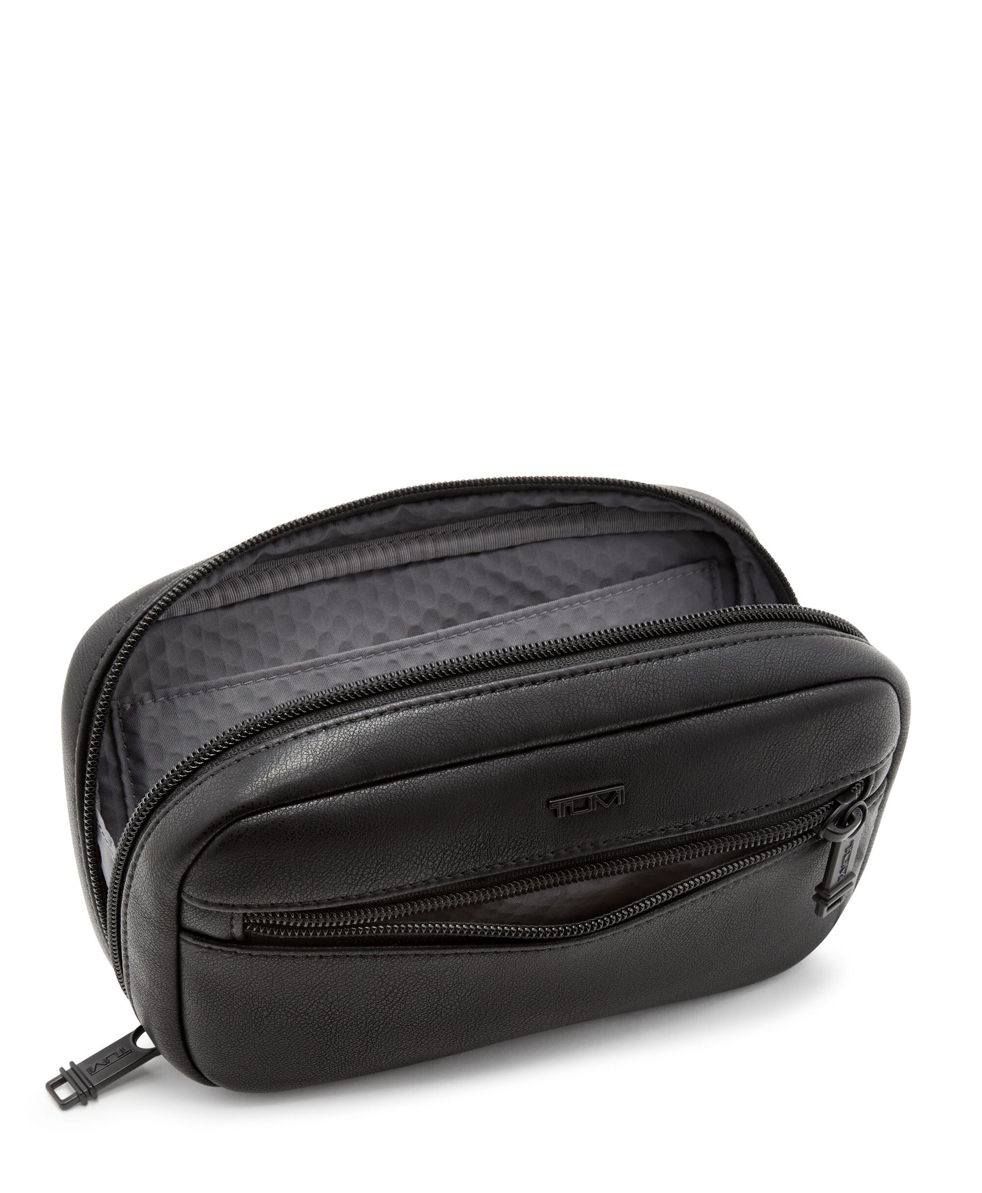 Tumi TRAVEL ACCESSORY ZIP-AROUND CASE | TUMI Indonesia