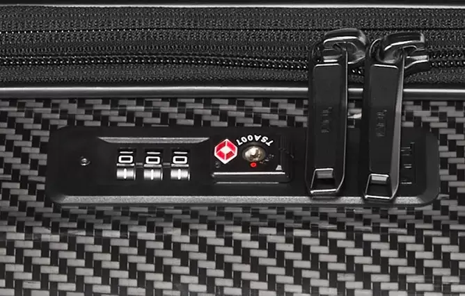 Atur TUMI Lock Anda | TUMI Indonesia